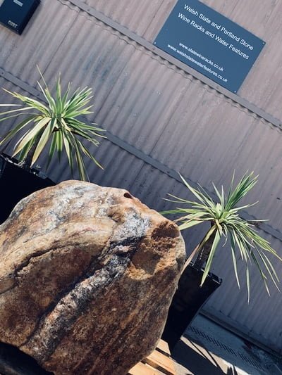 Quartz Boulder QB1 | Welsh Slate Water Features