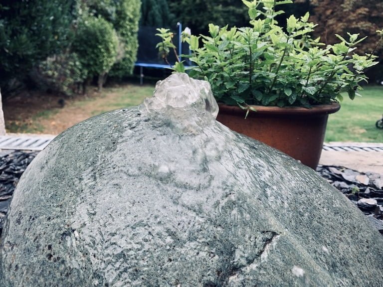 Quartz Boulder QB10 | Welsh Slate Water Features