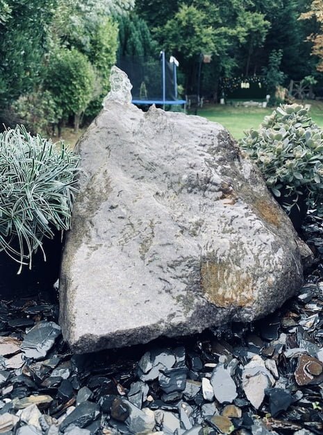 Quartz Boulder QB9 | Welsh Slate Water Features