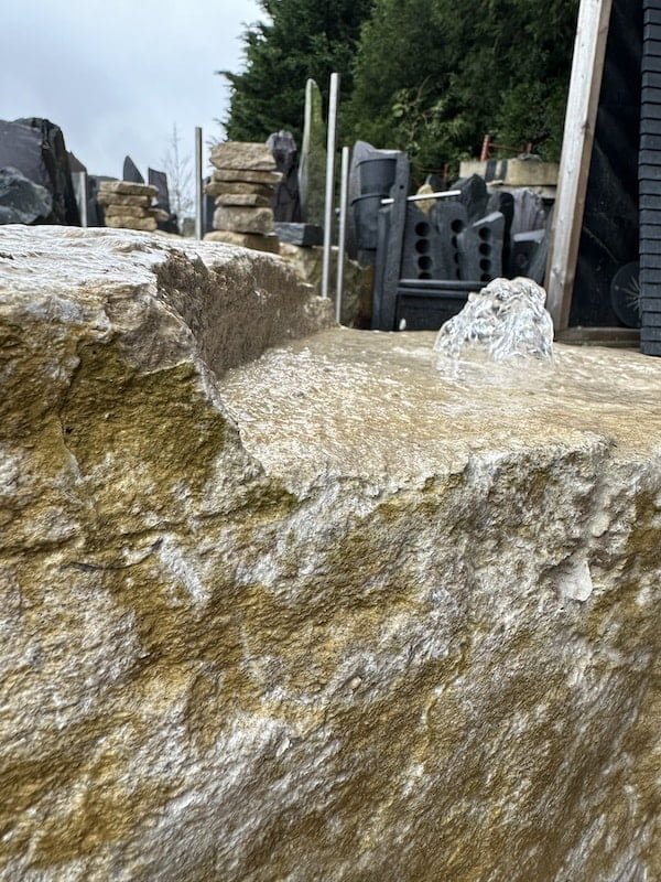Quartz Boulder QB9 | Welsh Slate Water Features